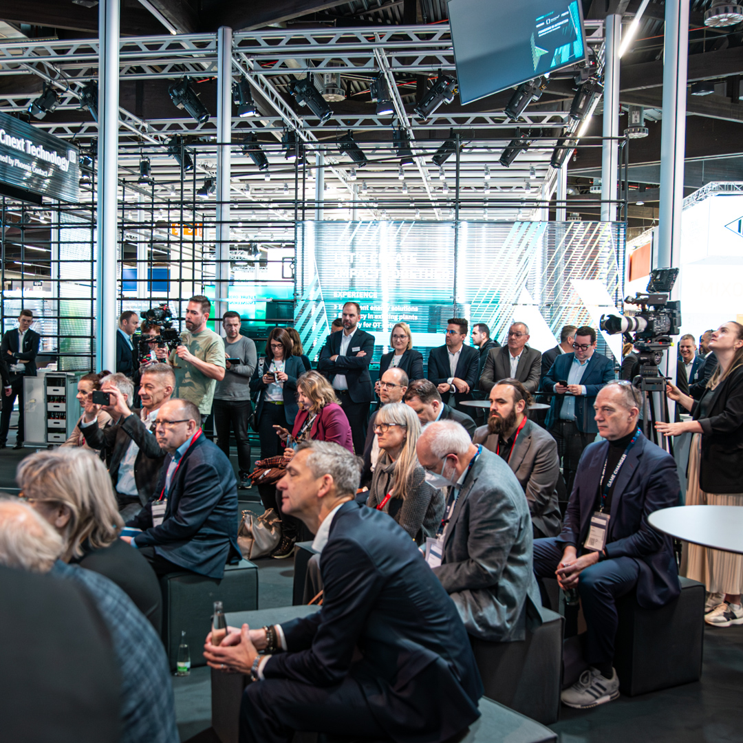 Expert-Talk with Yaskawa & Festo at the SPS 2024